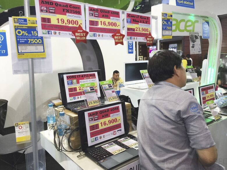 [Commart Comtech 2014] บูธ Acer จัดโปรฯ ลดกระหน่ำถึง 2,000 พร้อมแถม SSD 128GB ฟรี - Notebookspec