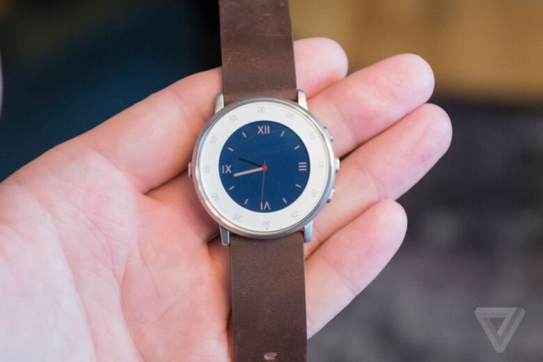Pebble เปิดตัวสมาร์ทวอทช์รุ่นใหม่ที่หน้าปัดแบบวงกลมตัวแรกของบริษัทใน ...