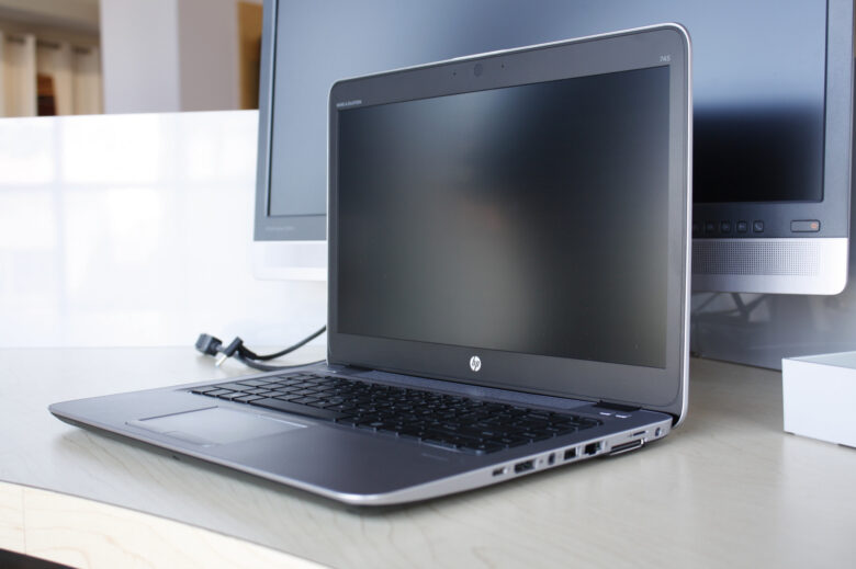 HP เปิดตัวโน๊ตบุ๊คระดับบนในซีรีส์ EliteBook 705 G3 พร้อม AMD Pro A12 ...