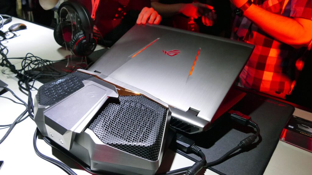 [Gaming Notebook] ASUS ROG GX800 โน๊ตบุ๊คสุดโหดที่มาพร้อมการระบายความ ...