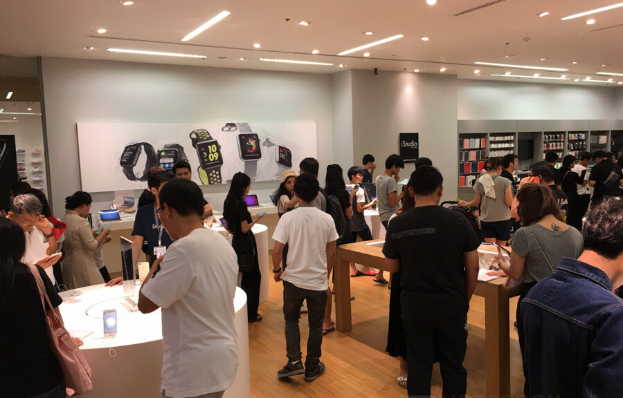 [Studio 7] ภาพบรรยากาศเปิดขาย iPhone 7 และ Apple Watch Series 2 ผู้คน ...