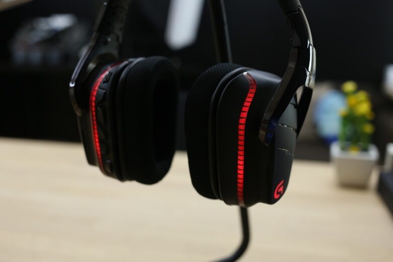 [Review] Logitech G933 Artemis Spectrum หูฟัง RGB ไร้สายพลังแรงสำหรับคอ ...