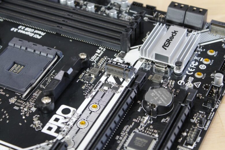 [Review] ASRock AB350M Pro4 เมนบอร์ดคุ้มเวอร์ เมนบอร์ดสำหรับ Ryzen รับ ...