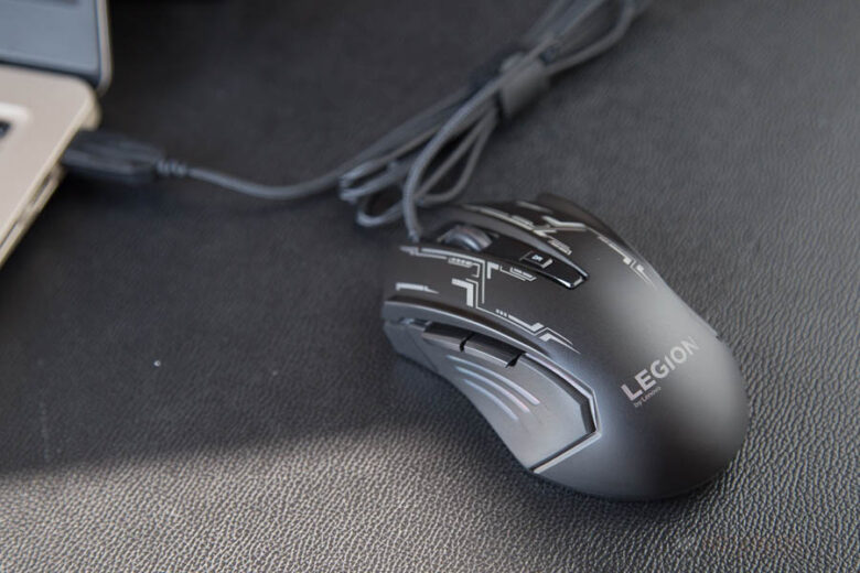 Review - LENOVO LEGION M200 Gaming Mouse ชุดใหญ่ไฟกะพริบ ที่ไม่ต้องซื้อ ...