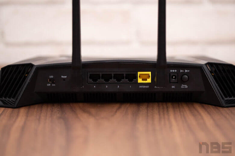 Review - Netgear Nighthawk XR500 Pro Gaming สุดยอด Router เพื่อคอเกมแค่ ...