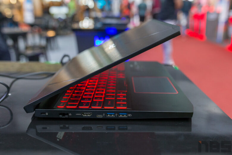Preview - Acer Nitro 7 Gaming Notebook 15.6" คุ้มค่าพรีเมียม สเปก Core ...