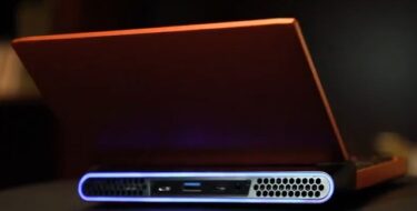 One-GX 1 Pro เน็ตบุ๊คหน้าจอ 7 นิ้วสำหรับการเล่นเกมที่มาพร้อมกับหน่วย ...