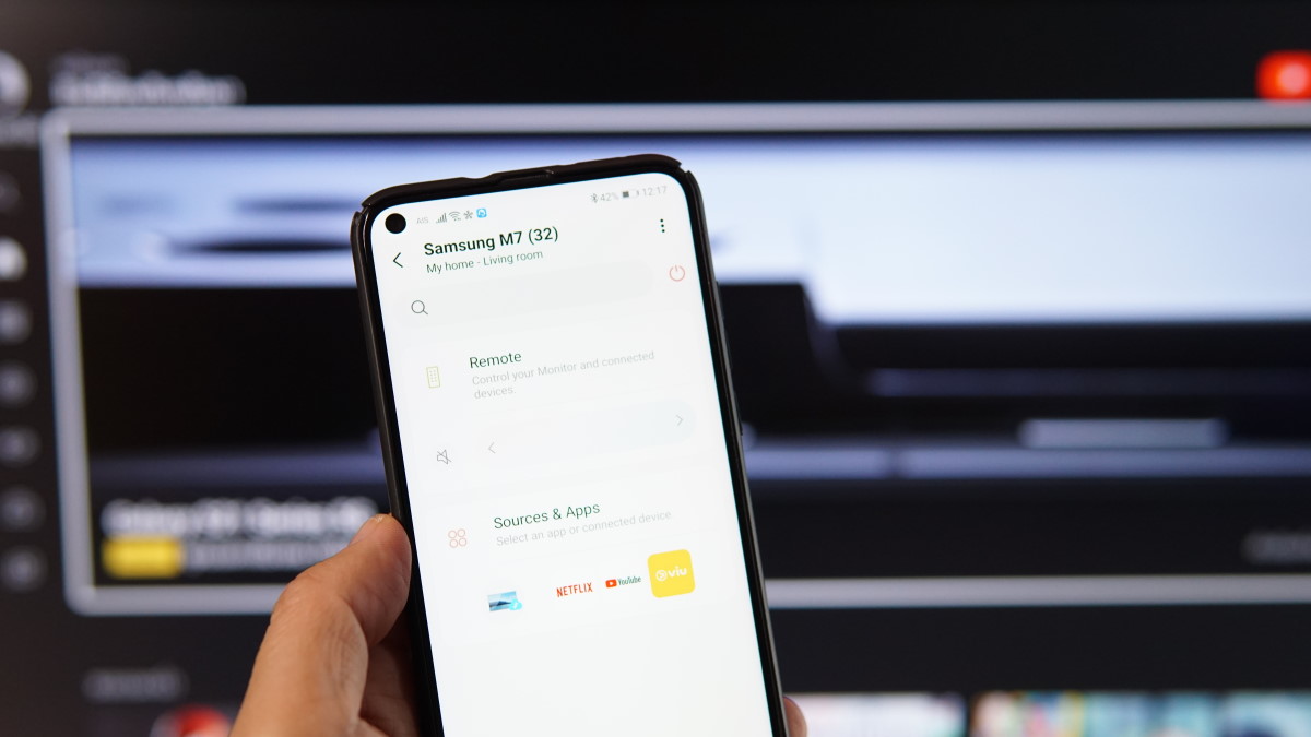 สมาร์ทมอนิเตอร์ไซส์บิ๊ก 32" แบบ 4K บนจอ Samsung M7 รองรับ WiFi สั่งงานเสียง