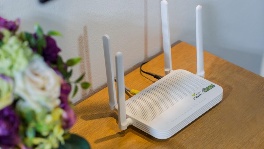 AIS Fibre MESH WiFi ตอบทุกโจทย์ Lifestyle ชีวิตปัจจุบัน ยุค Work From ...