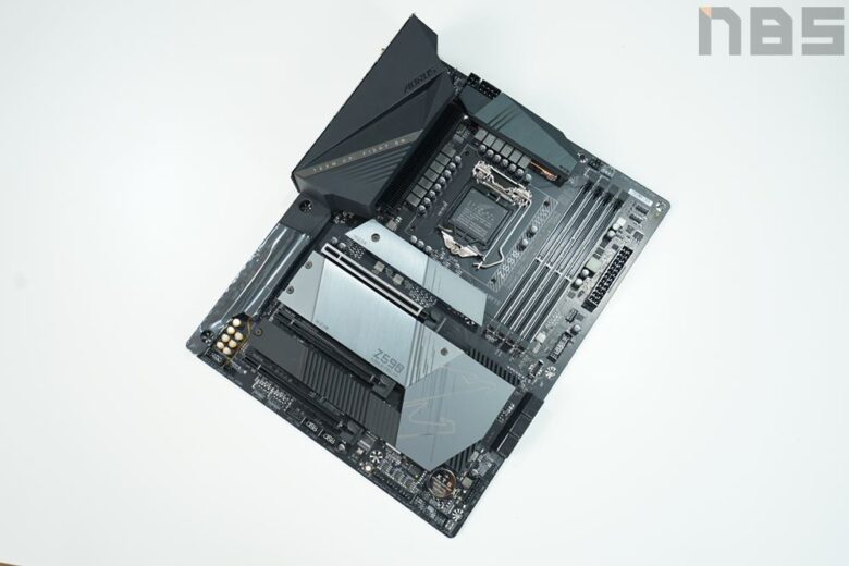 พรีวิว AORUS Z590 PRO AX ออปชั่นครบ สเปคแน่นเพื่อ Gen 11 - Notebookspec