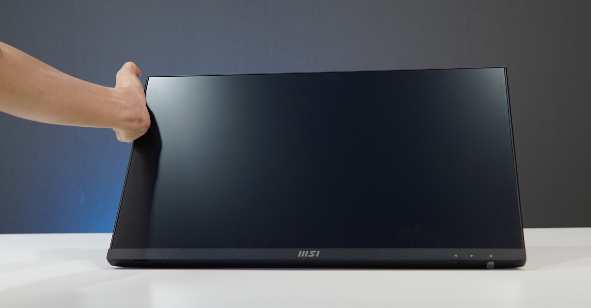 MSI PRO AP241Z พีซีระดับมือโปร ขุมพลัง Ryzen 7 จอใหญ่คมชัด