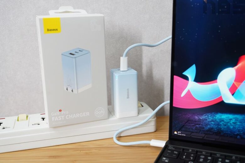 รีวิว Baseus Gan Pro 65W เล็กกว่า สีสันสดใสเอาจัยวัยรุ่น - Notebookspec
