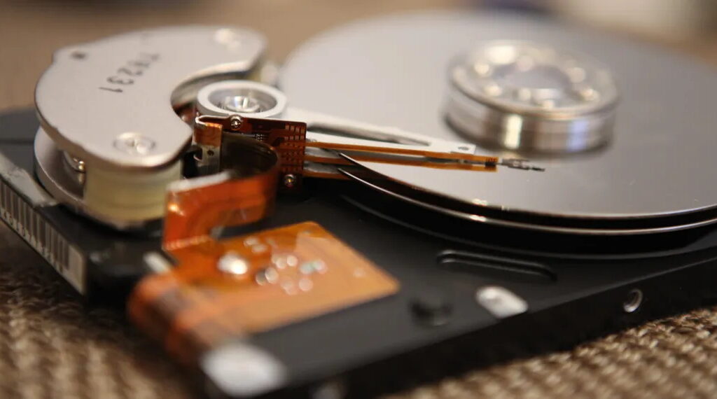 มาทำความรู้จักการบีบอัดพื้นที่บน Harddisk ของระบบปฎิบัติการ Windows กัน